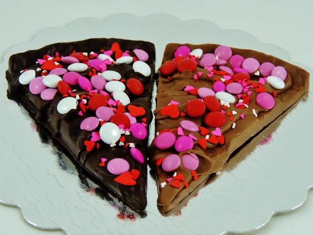 Slice - Be Mine | chocolate gems and sugar hearts